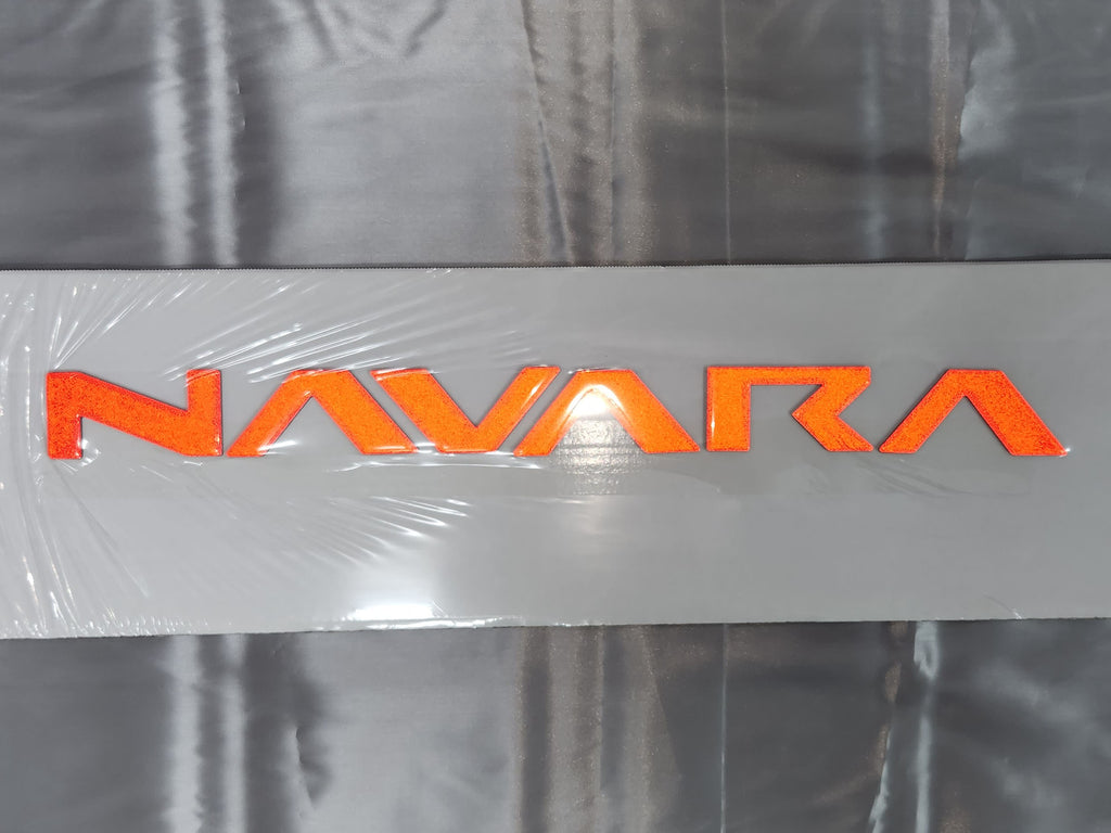 Signature-Line Adhesive TAILGATE INSERTS for Navara NP300 D23 2021 ...